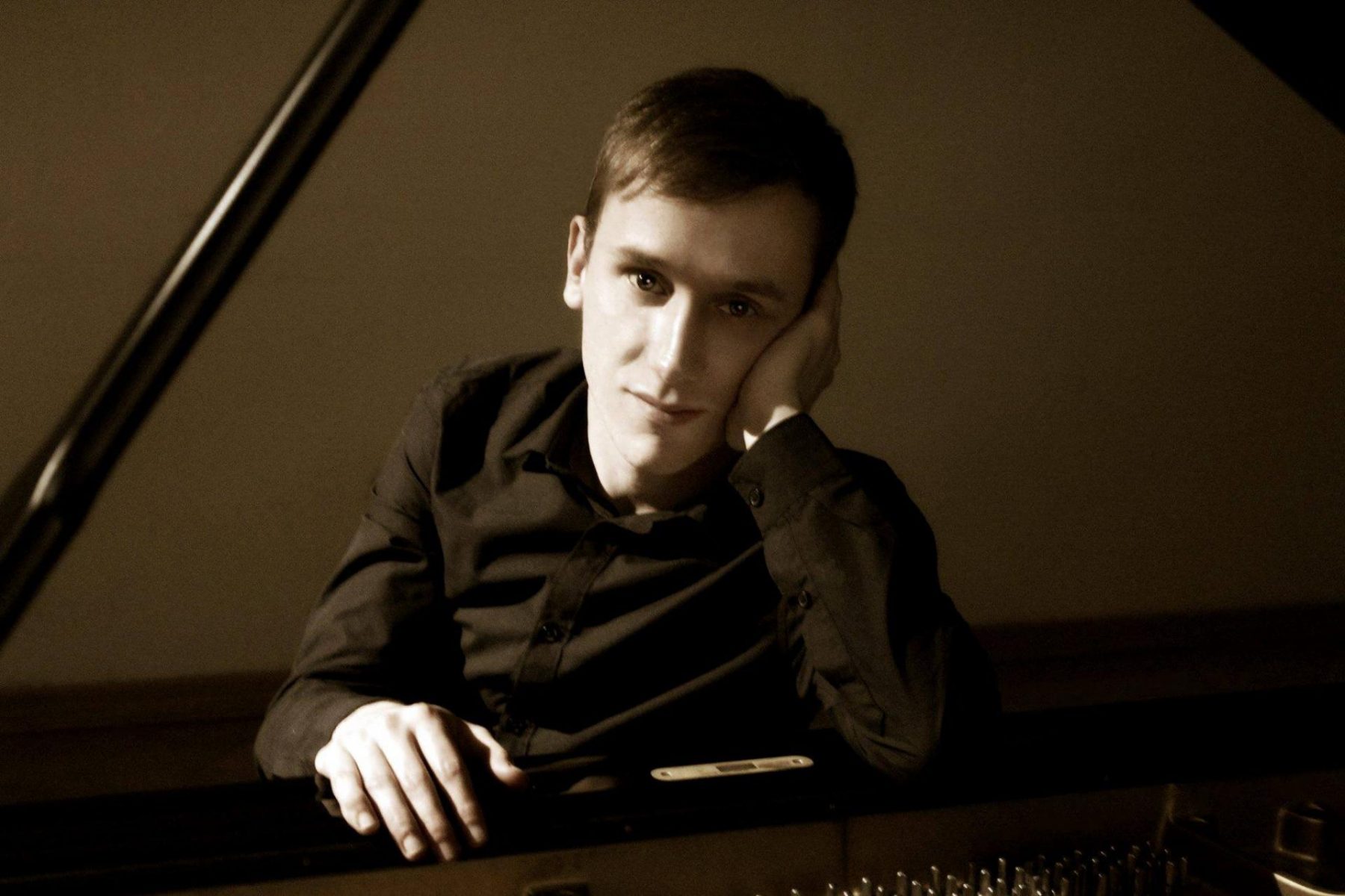 Tomislav Damjanović, klavir - Tribina Darko Lukić - HDGU